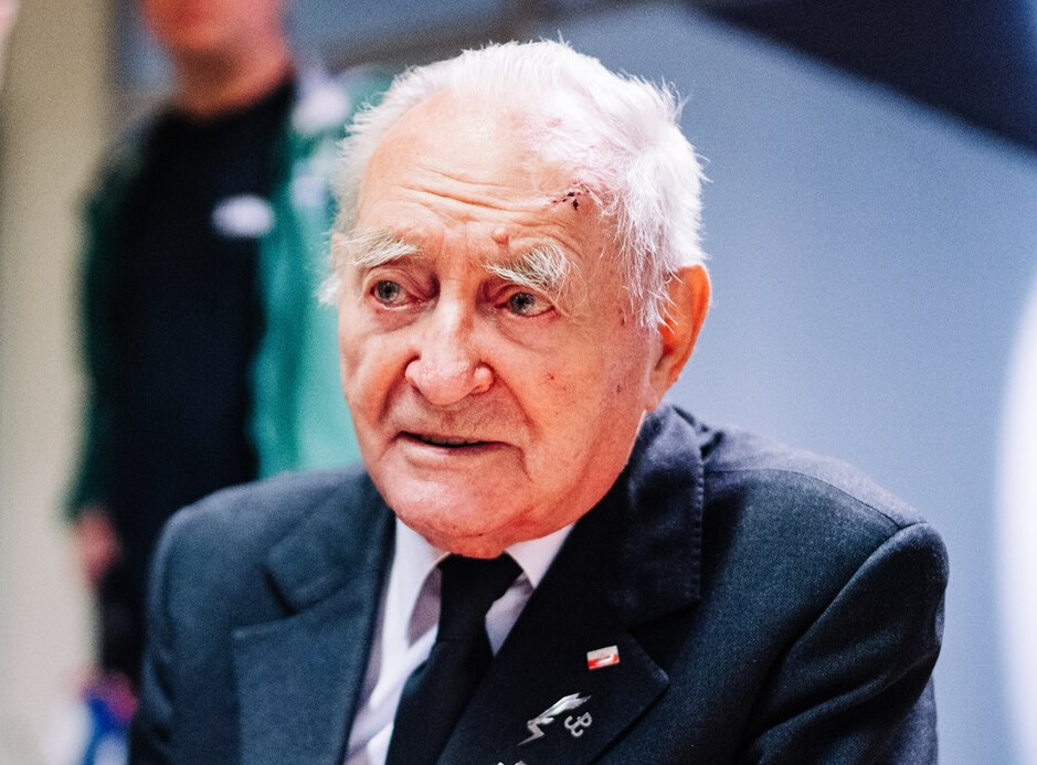 Strona główna | Bohateron